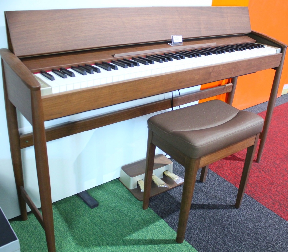 Roland Kiyola KF-10 KWX - Pian digital cu 88 de clape - SoundCreation